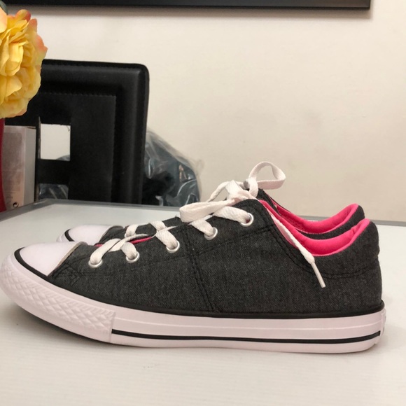 Converse | Shoes | Converse All Star Sneakers Boysgirls Size 4 | Poshmark